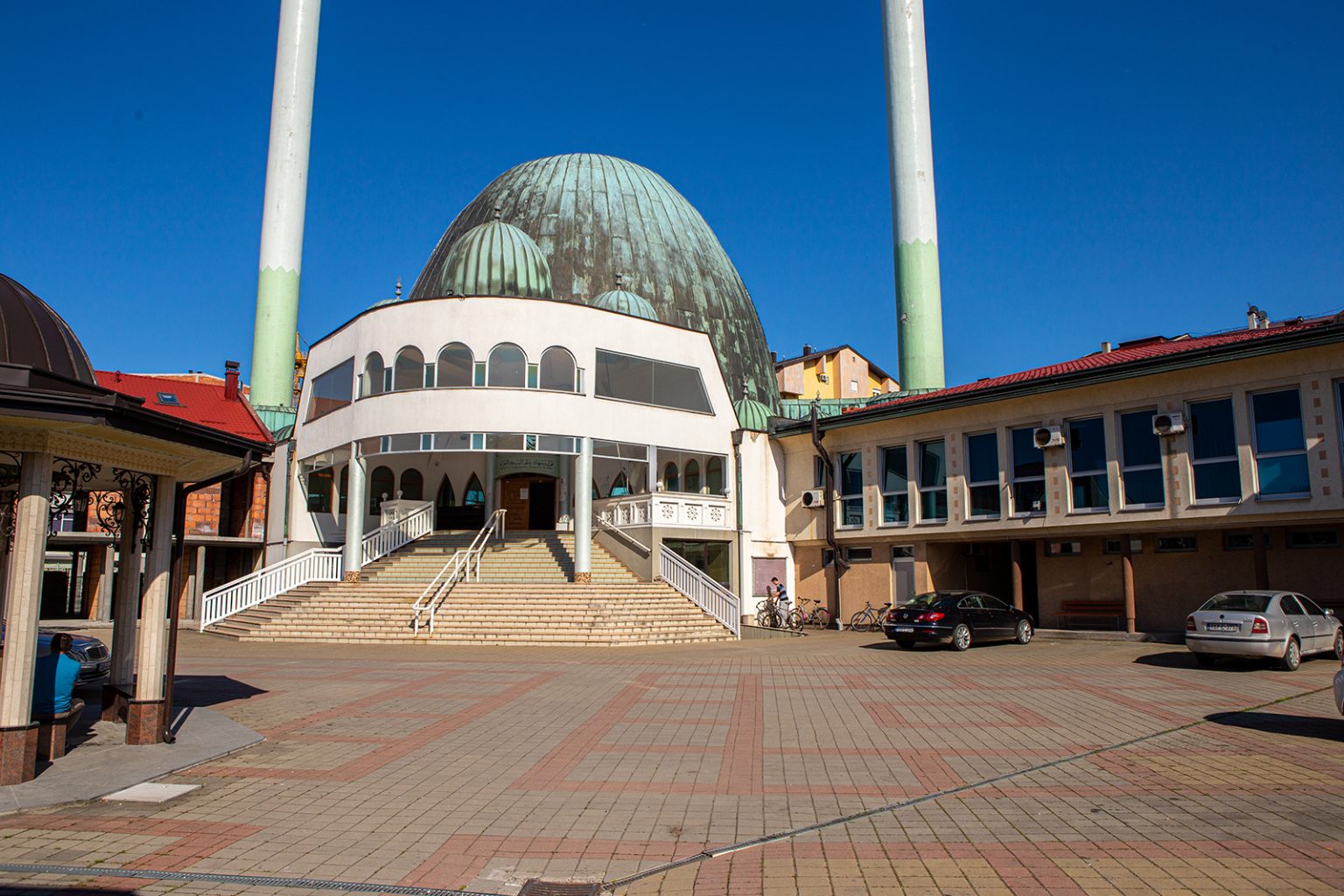 Lejletul-berat: Noć oprosta, sudbine i želja | RTV Živinice